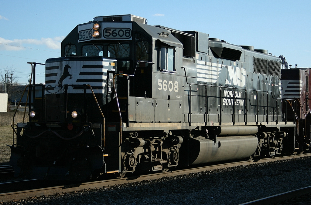 NS 5608